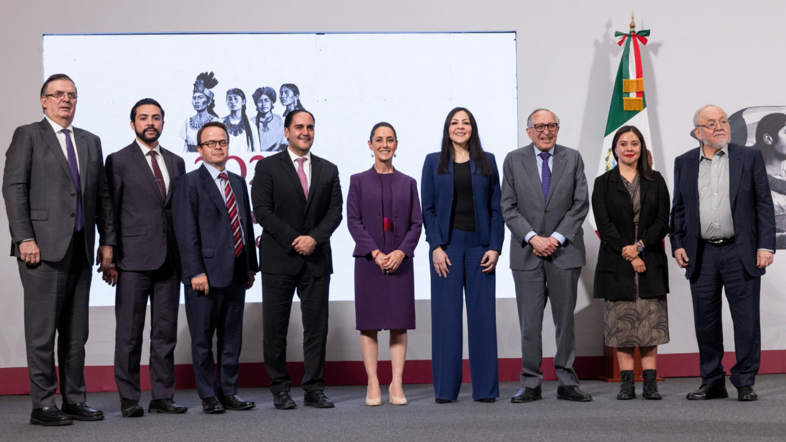 Invertirán 10,480 mdp para fortalecer la industria farmacéutica en ...